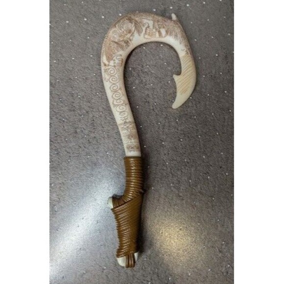 Disney | Toys | Disney Moana Mauis Magical Fish Hook 2 Light Sound ...